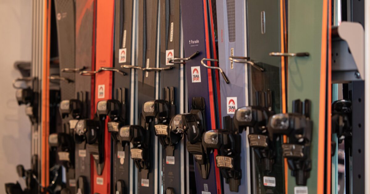 Ski & Snowboard Rental | Ki Niseko